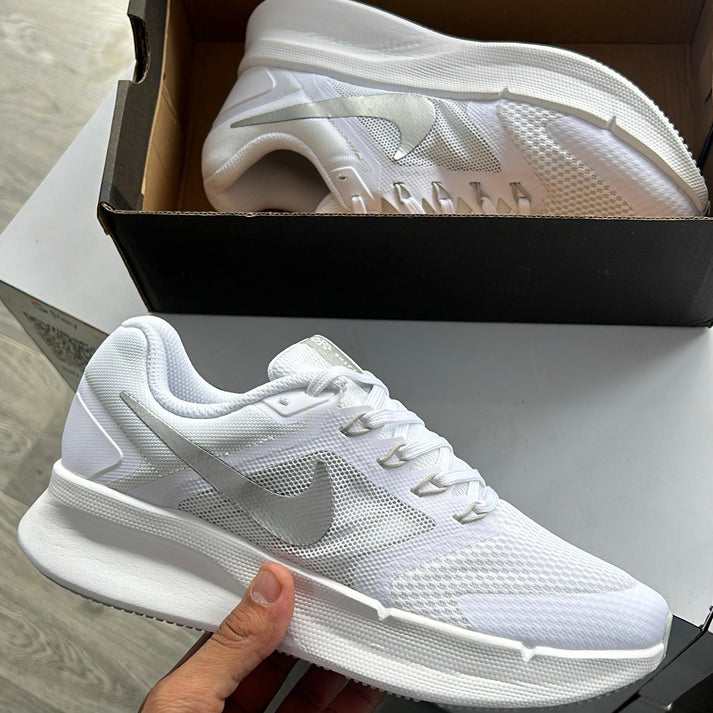 Nike fly wire – Superstore Club