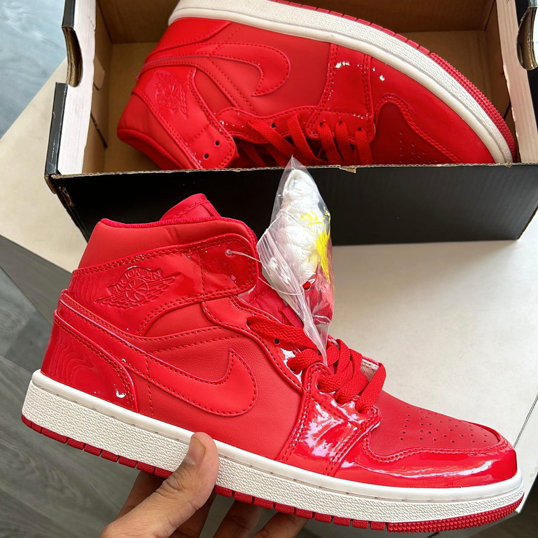 Nike air jordan 1s high university pomegranate red – Superstore Club